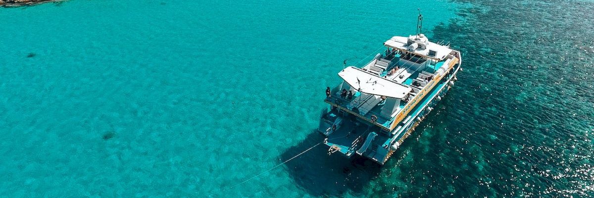 Visita Blue Lagoon Malta en barco | TITOTRAVEL | Lago Azul Malta